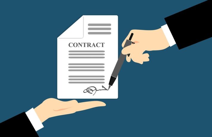 Evaluating Contracts and Optimizing Payment Terms